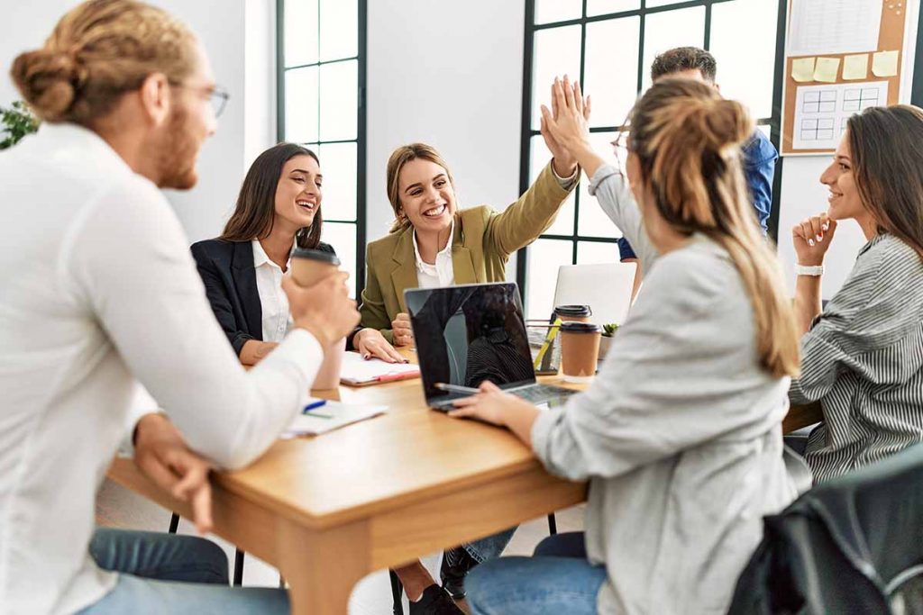 Competencias de un Community Manager | Valor de Ley